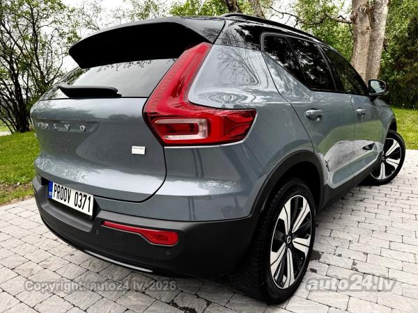 Pelēks Volvo XC40 2022 Tallina, ar dzinēja tilpumu 0.00 L un nobraukumu 53 tūkst. km par 29980 €, foto 5 vietnē AUTOMOTO.COM.LV