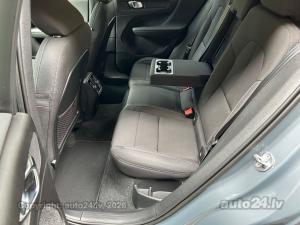 Pelēks Volvo XC40 2022 Tallina, ar dzinēja tilpumu 0.00 L un nobraukumu 53 tūkst. km par 29980 €, foto 11 vietnē AUTOMOTO.COM.LV