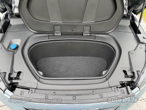 Pelēks Volvo XC40 2022 Tallina, ar dzinēja tilpumu 0.00 L un nobraukumu 53 tūkst. km par 29980 €, foto 17 vietnē AUTOMOTO.COM.LV