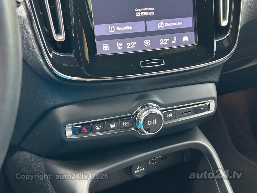 Pelēks Volvo XC40 2022 Tallina, ar dzinēja tilpumu 0.00 L un nobraukumu 53 tūkst. km par 29980 €, foto 20 vietnē AUTOMOTO.COM.LV