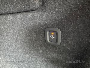 Pelēks Volvo XC40 2022 Tallina, ar dzinēja tilpumu 0.00 L un nobraukumu 53 tūkst. km par 29980 €, foto 28 vietnē AUTOMOTO.COM.LV