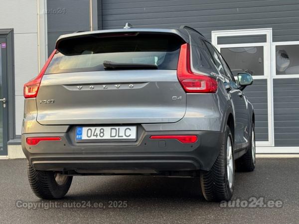 Pelēks Volvo XC40 2018 Pērnava, ar dzinēja tilpumu 2.00 L un nobraukumu 210 tūkst. km par 18950 €, foto 6 vietnē AUTOMOTO.COM.LV