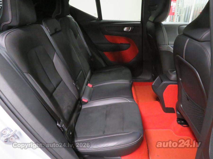 Серый Вольво XC40 2019 в Таллин, объемом двигателя 2.00 л и пробегом 73 тыс. км за 21500 €, фото 7 на AUTOMOTO.COM.LV
