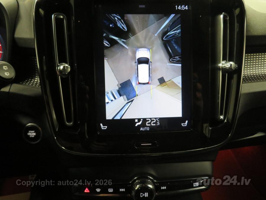 Серый Вольво XC40 2019 в Таллин, объемом двигателя 2.00 л и пробегом 73 тыс. км за 21500 €, фото 9 на AUTOMOTO.COM.LV