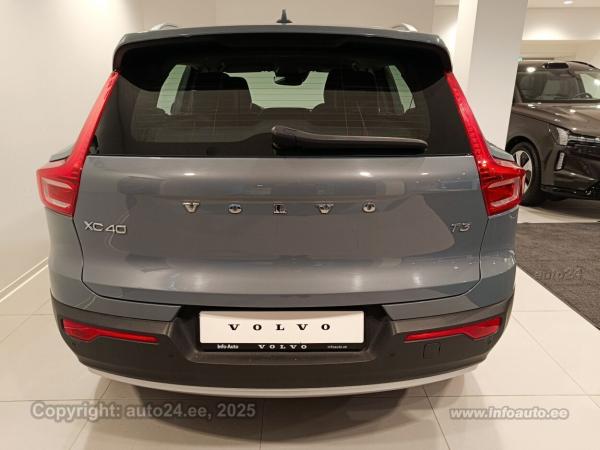 Серый Вольво XC40 2020 в Таллин, объемом двигателя 1.50 л и пробегом 50 тыс. км за 24990 €, фото 5 на AUTOMOTO.COM.LV