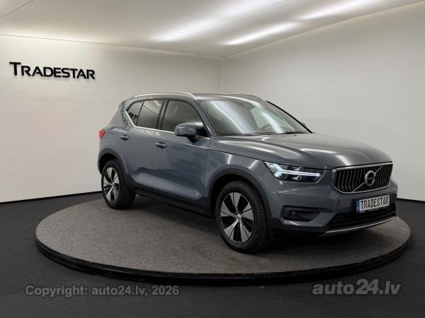Grey Volvo XC40 2020 in Parnu, with an engine capacity of 1.50 L and mileage of 217 thousand km for 19990 €, photo 3 on AUTOMOTO.COM.LV