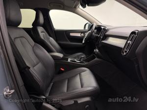 Серый Вольво XC40 2020 в Пярну, объемом двигателя 1.50 л и пробегом 217 тыс. км за 19990 €, фото 10 на AUTOMOTO.COM.LV