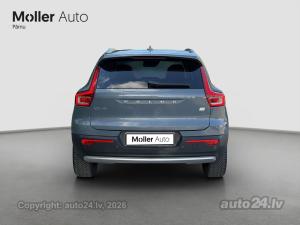 Pelēks Volvo XC40 2020 Pērnava, ar dzinēja tilpumu 1.50 L un nobraukumu 218 tūkst. km par 19900 €, foto 4 vietnē AUTOMOTO.COM.LV