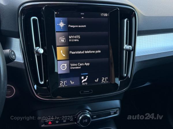 Серый Вольво XC40 2020 в Пярну, объемом двигателя 1.50 л и пробегом 218 тыс. км за 19900 €, фото 9 на AUTOMOTO.COM.LV