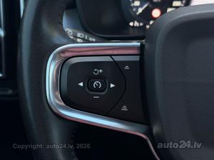 Pelēks Volvo XC40 2020 Pērnava, ar dzinēja tilpumu 1.50 L un nobraukumu 218 tūkst. km par 19900 €, foto 20 vietnē AUTOMOTO.COM.LV