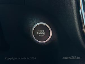 Pelēks Volvo XC40 2020 Pērnava, ar dzinēja tilpumu 1.50 L un nobraukumu 218 tūkst. km par 19900 €, foto 22 vietnē AUTOMOTO.COM.LV