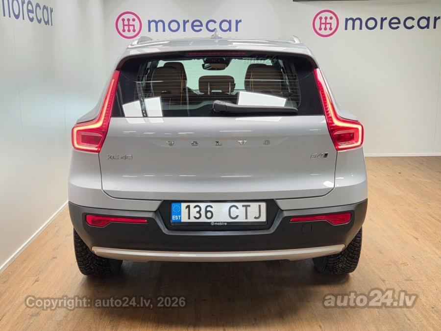 Pelēks Volvo XC40 2021 Tallina, ar dzinēja tilpumu 0.00 L un nobraukumu 60 tūkst. km par 28900 €, foto 5 vietnē AUTOMOTO.COM.LV