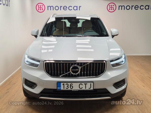 Pelēks Volvo XC40 2021 Tallina, ar dzinēja tilpumu 0.00 L un nobraukumu 60 tūkst. km par 28900 €, foto 2 vietnē AUTOMOTO.COM.LV