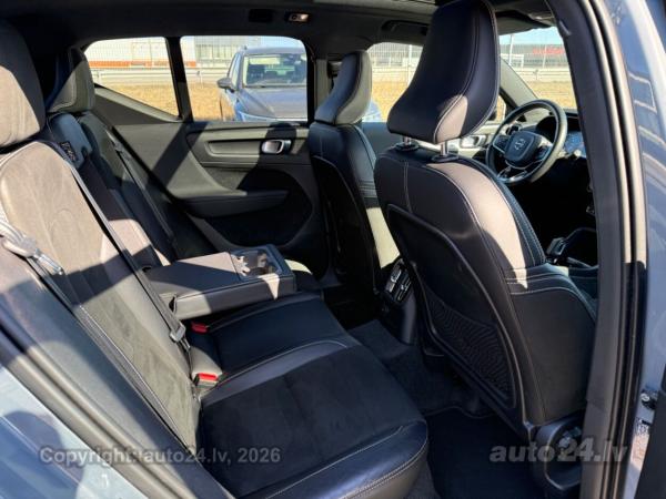 Серый Вольво XC40 2021 в Таллин, объемом двигателя 1.50 л и пробегом 200 тыс. км за 23490 €, фото 11 на AUTOMOTO.COM.LV