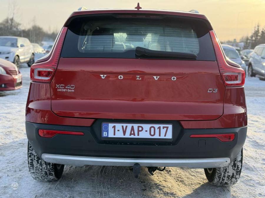 Красный Вольво XC40 2018 в Утена, объемом двигателя 1.97 л и пробегом 300 тыс. км за 13500 €, фото 9 на AUTOMOTO.COM.LV