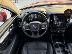Красный Вольво XC40 2018 в Утена, объемом двигателя 1.97 л и пробегом 300 тыс. км за 13500 €, фото 12 на AUTOMOTO.COM.LV