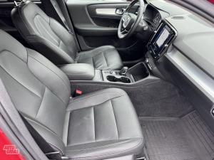 Красный Вольво XC40 2018 в Авиженяй, объемом двигателя 2.00 л и пробегом 157 тыс. км за 16950 €, фото 7 на AUTOMOTO.COM.LV