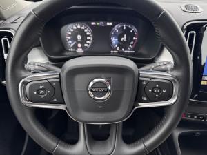 Красный Вольво XC40 2018 в Авиженяй, объемом двигателя 2.00 л и пробегом 157 тыс. км за 16950 €, фото 11 на AUTOMOTO.COM.LV