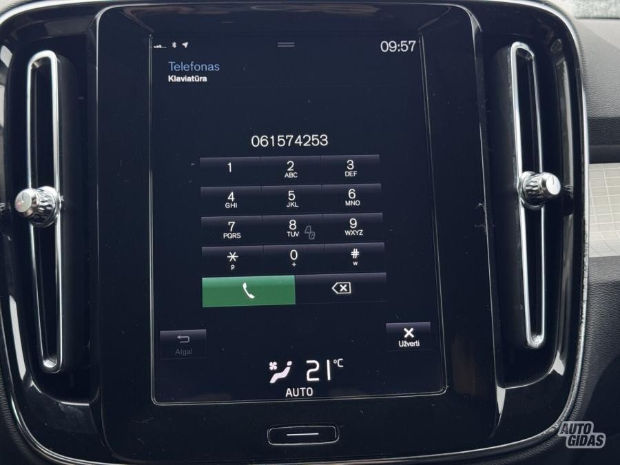 Красный Вольво XC40 2018 в Авиженяй, объемом двигателя 2.00 л и пробегом 157 тыс. км за 16950 €, фото 17 на AUTOMOTO.COM.LV