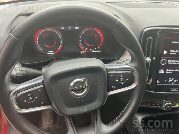 Sarkans Volvo XC40 2018 Rīga, ar dzinēja tilpumu 2.00 L un nobraukumu 119 tūkst. km par 22900 €, foto 5 vietnē AUTOMOTO.COM.LV