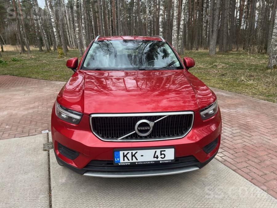 Sarkans Volvo XC40 2018 Rīga, ar dzinēja tilpumu 2.00 L un nobraukumu 119 tūkst. km par 22900 €, foto 1 vietnē AUTOMOTO.COM.LV