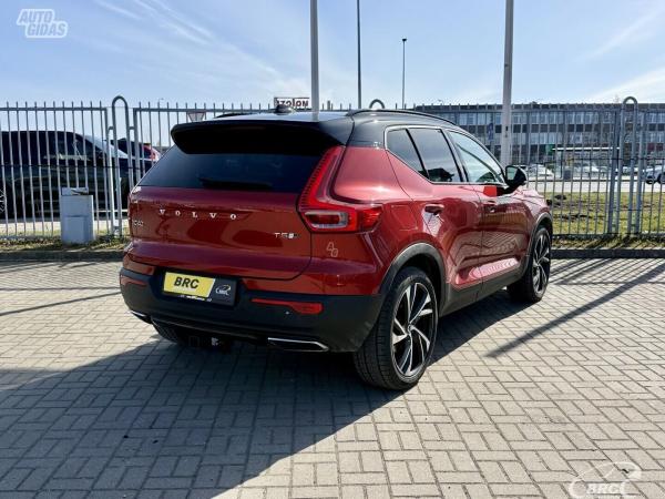 Sarkans Volvo XC40 2019 Avižieniai, ar dzinēja tilpumu 2.00 L un nobraukumu 77 tūkst. km par 25500 €, foto 2 vietnē AUTOMOTO.COM.LV