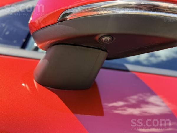 Красный Вольво XC40 2019 в Рига, объемом двигателя 1.50 л и пробегом 165 тыс. км за 16995 €, фото 9 на AUTOMOTO.COM.LV