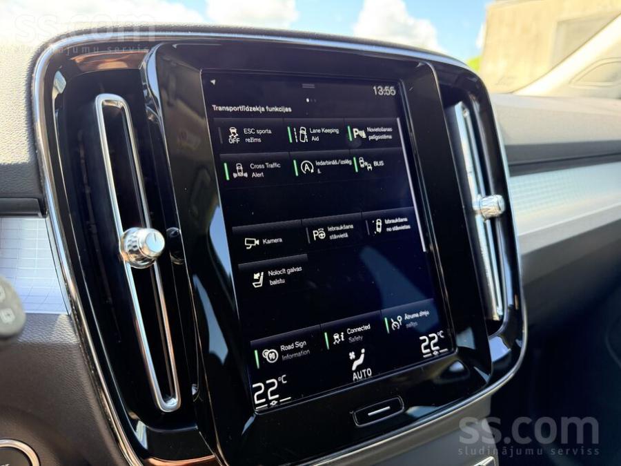 Красный Вольво XC40 2019 в Рига, объемом двигателя 1.50 л и пробегом 165 тыс. км за 16995 €, фото 20 на AUTOMOTO.COM.LV