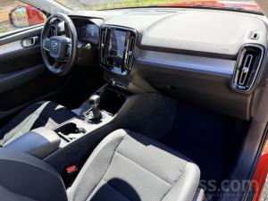 Красный Вольво XC40 2019 в Рига, объемом двигателя 1.50 л и пробегом 165 тыс. км за 16995 €, фото 26 на AUTOMOTO.COM.LV