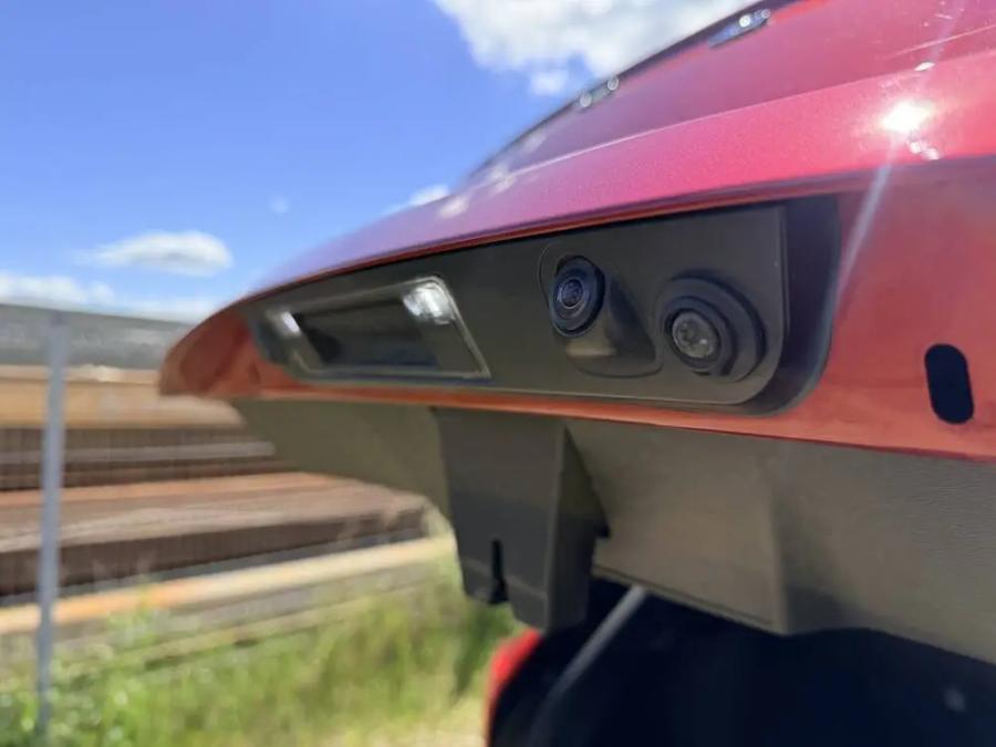 Красный Вольво XC40 2019 в Рига, объемом двигателя 1.50 л и пробегом 165 тыс. км за 16995 €, фото 9 на AUTOMOTO.COM.LV