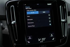 Красный Вольво XC40 2019 в Рига, объемом двигателя 2.00 л и пробегом 154 тыс. км за 18995 €, фото 28 на AUTOMOTO.COM.LV