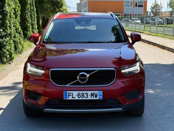 Красный Вольво XC40 2019 в Таураге, объемом двигателя 1.97 л и пробегом 280 тыс. км за 14500 €, фото 7 на AUTOMOTO.COM.LV