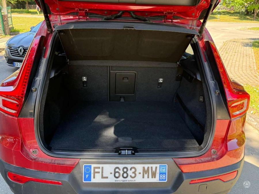 Sarkans Volvo XC40 2019 Tauragė, ar dzinēja tilpumu 1.97 L un nobraukumu 280 tūkst. km par 14500 €, foto 15 vietnē AUTOMOTO.COM.LV