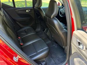 Sarkans Volvo XC40 2019 Tauragė, ar dzinēja tilpumu 1.97 L un nobraukumu 280 tūkst. km par 14500 €, foto 16 vietnē AUTOMOTO.COM.LV
