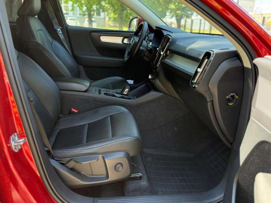 Sarkans Volvo XC40 2019 Tauragė, ar dzinēja tilpumu 1.97 L un nobraukumu 280 tūkst. km par 14500 €, foto 20 vietnē AUTOMOTO.COM.LV