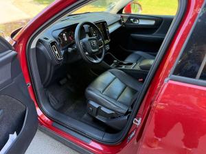 Sarkans Volvo XC40 2019 Tauragė, ar dzinēja tilpumu 1.97 L un nobraukumu 280 tūkst. km par 14500 €, foto 22 vietnē AUTOMOTO.COM.LV