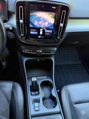 Sarkans Volvo XC40 2019 Tauragė, ar dzinēja tilpumu 1.97 L un nobraukumu 280 tūkst. km par 14500 €, foto 26 vietnē AUTOMOTO.COM.LV