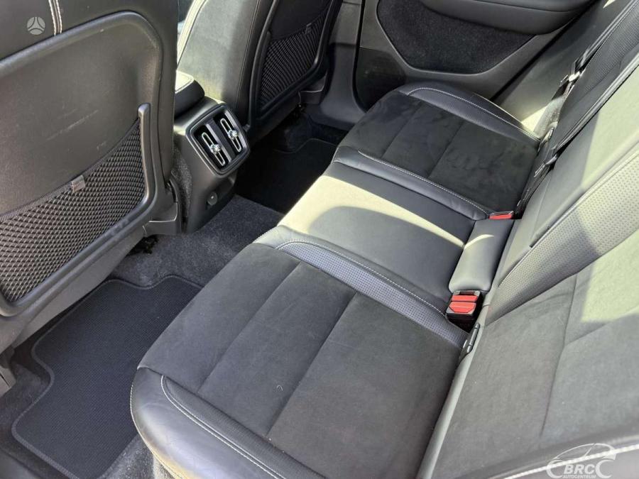 Красный Вольво XC40 2019 в Клайпеда, объемом двигателя 1.97 л и пробегом 77 тыс. км за 22500 €, фото 14 на AUTOMOTO.COM.LV