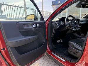 Красный Вольво XC40 2019 в Клайпеда, объемом двигателя 1.97 л и пробегом 77 тыс. км за 22500 €, фото 16 на AUTOMOTO.COM.LV