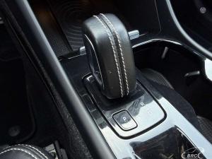 Красный Вольво XC40 2019 в Клайпеда, объемом двигателя 1.97 л и пробегом 77 тыс. км за 22500 €, фото 23 на AUTOMOTO.COM.LV