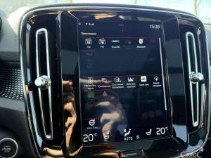Красный Вольво XC40 2019 в Клайпеда, объемом двигателя 1.97 л и пробегом 77 тыс. км за 22500 €, фото 30 на AUTOMOTO.COM.LV