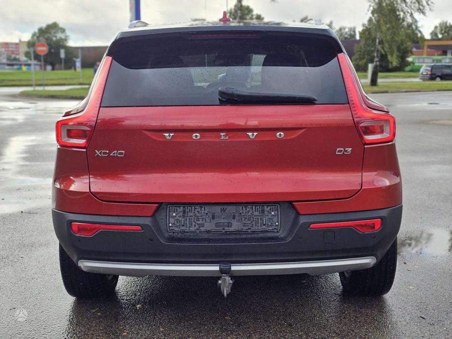 Красный Вольво XC40 2019 в Рокишкис, объемом двигателя 1.97 л и пробегом 300 тыс. км за 12400 €, фото 12 на AUTOMOTO.COM.LV