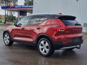 Красный Вольво XC40 2019 в Рокишкис, объемом двигателя 1.97 л и пробегом 300 тыс. км за 12400 €, фото 14 на AUTOMOTO.COM.LV