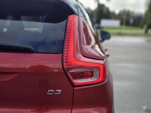 Красный Вольво XC40 2019 в Рокишкис, объемом двигателя 1.97 л и пробегом 300 тыс. км за 12400 €, фото 16 на AUTOMOTO.COM.LV