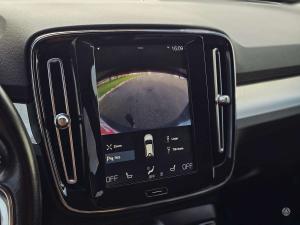 Красный Вольво XC40 2019 в Рокишкис, объемом двигателя 1.97 л и пробегом 300 тыс. км за 12400 €, фото 29 на AUTOMOTO.COM.LV