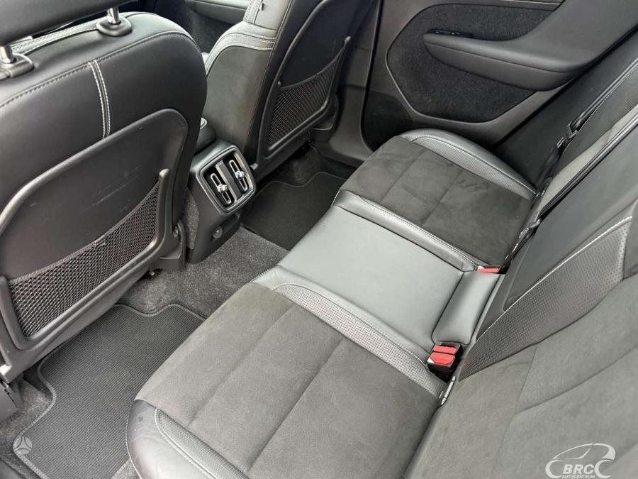 Красный Вольво XC40 2019 в Клайпеда, объемом двигателя 1.97 л и пробегом 77 тыс. км за 21500 €, фото 17 на AUTOMOTO.COM.LV