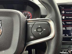 Красный Вольво XC40 2019 в Клайпеда, объемом двигателя 1.97 л и пробегом 77 тыс. км за 21500 €, фото 27 на AUTOMOTO.COM.LV