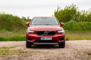 Sarkans Volvo XC40 2020 Rīga, ar dzinēja tilpumu 2.00 L un nobraukumu 189 tūkst. km par 22495 €, foto 35 vietnē AUTOMOTO.COM.LV