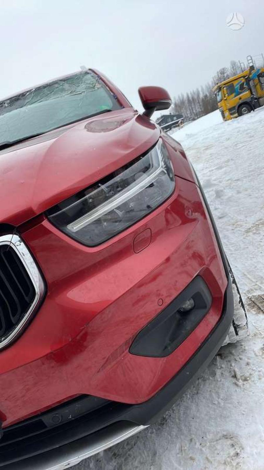 Sarkans Volvo XC40 2020 Alīta, ar dzinēja tilpumu 2.00 L un nobraukumu 80 tūkst. km par 11750 €, foto 6 vietnē AUTOMOTO.COM.LV