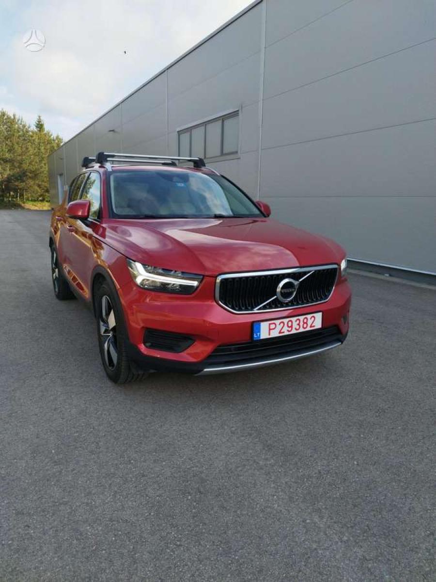 Красный Вольво XC40 2020 в Утена, объемом двигателя 1.97 л и пробегом 101 тыс. км за 20700 €, фото 4 на AUTOMOTO.COM.LV